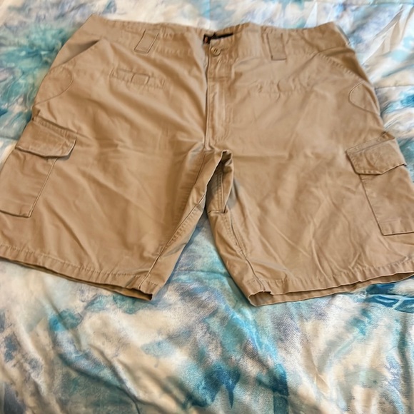 Shorts | Tan Cargo Shorts | Poshmark
